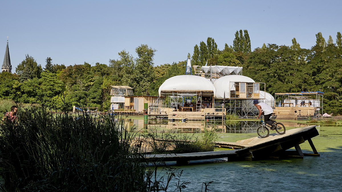 Raumlabor Berlin | An Architecture School Of Commons | Conférences | Pavillon de l'Arsenal